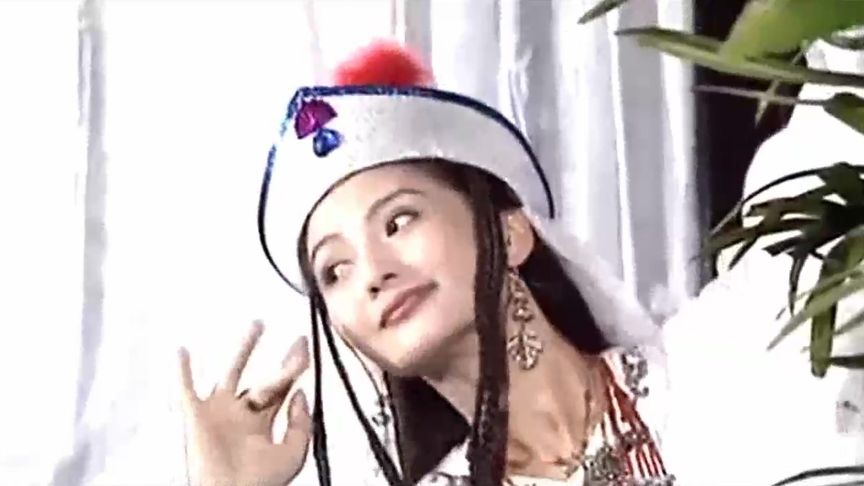 《还珠格格》香妃离别前向乾隆感恩献舞,乾隆却误以为香妃想通了