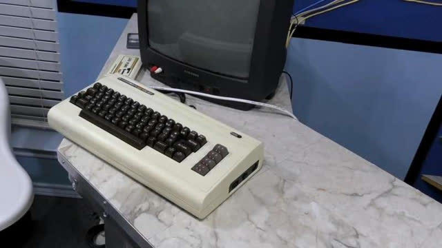 全球第一款销量达到百万级别的微型电脑