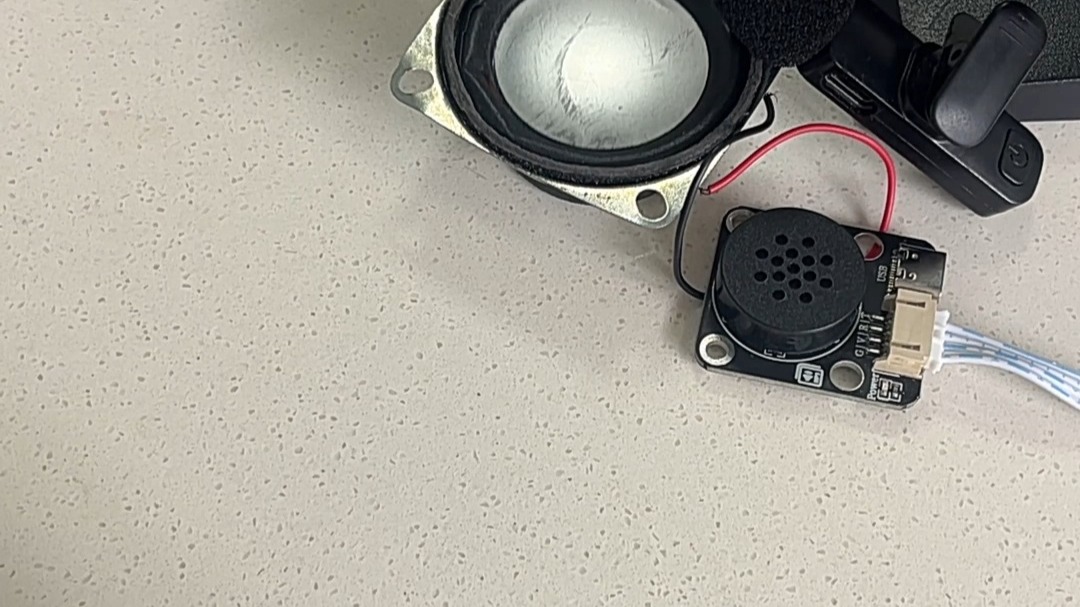 ...只需刷卡就能切歌!我做了个超酷的RFID音乐控制器 | Arduino创意项目