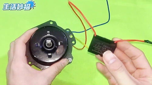 风扇神奇电容,两根线一碰,作用竟然这么大