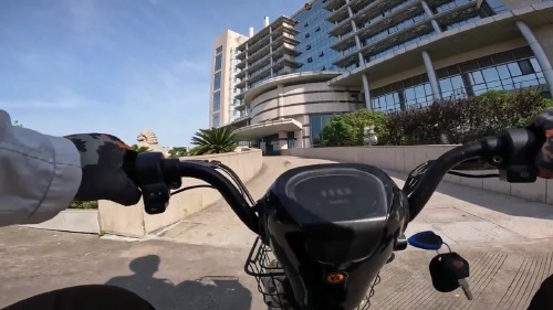 这个坡爬不上正常吗,国标电动自行车我真服了你