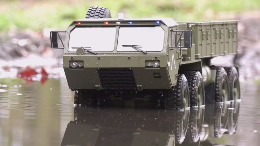 这只是个遥控rc军用卡车模型玩具,越野能力超强