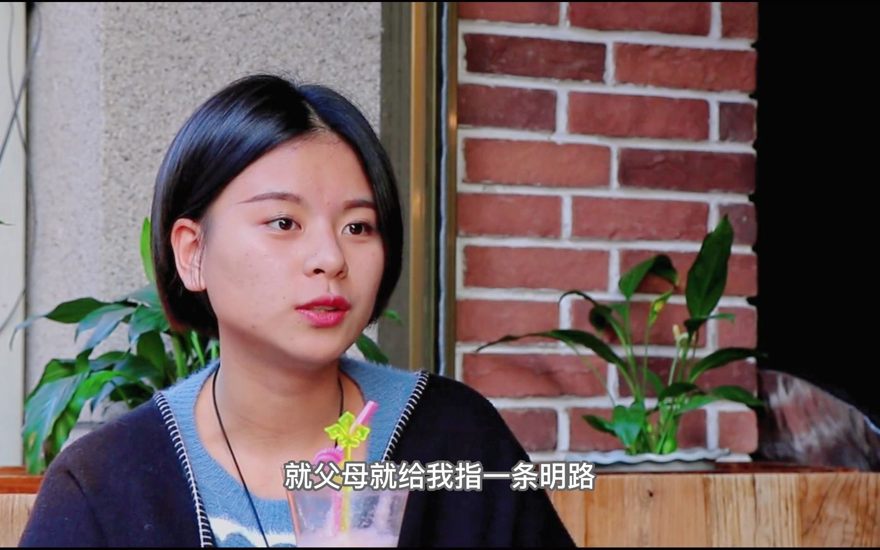 瑞丽姐告 I 翡翠直播,开启你的财富神话