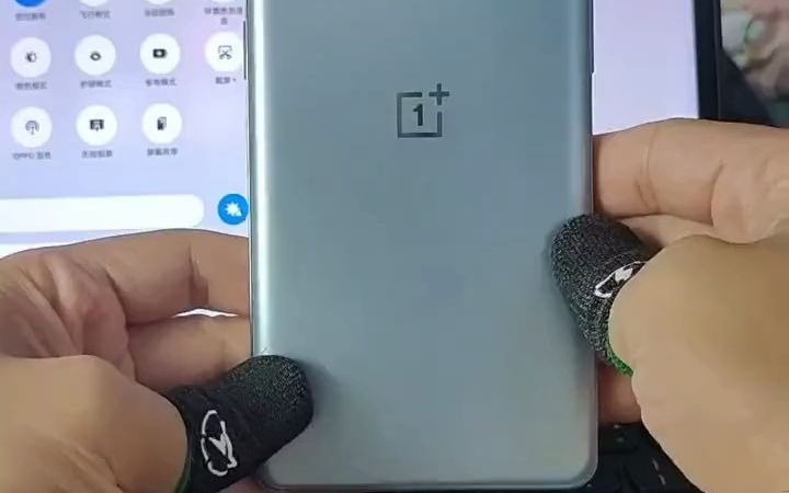 自从更新ColorOS 13.1系统,现在设备互联变得更简单了,而且延迟更低,...