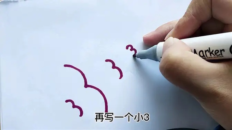 用4个3画一条小鱼,这么简单的简笔画,秒会!