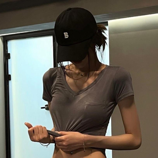 黑丝高跟美女分享 