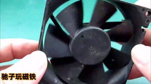 自制无线电风扇,全程手工只用电池灯泡自己亮,科学就是这么神奇