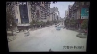 都匀市区道路交通事故案例监控视频