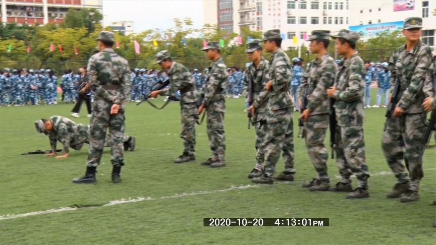 国防班军训(军训那些事,皮一下很欢乐)