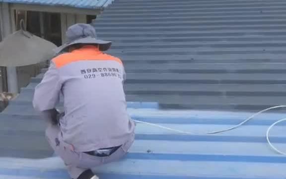 高空屋面氟碳漆喷涂施工