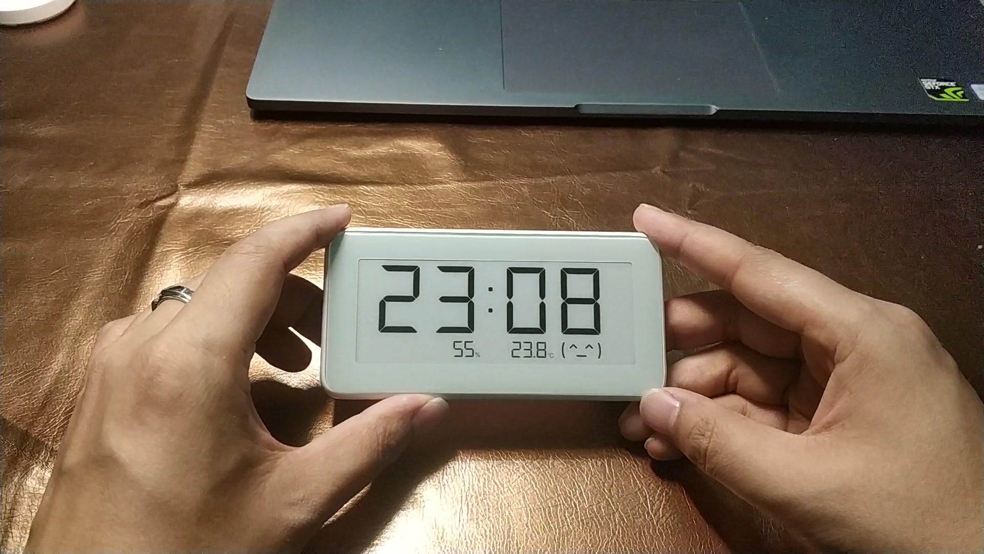 小米温湿度计pro,吐槽支架以及解决方法分享