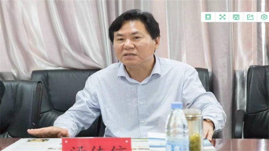 安徽省1名副市长被查,当过4年教师,后任县长、县委书记等职务