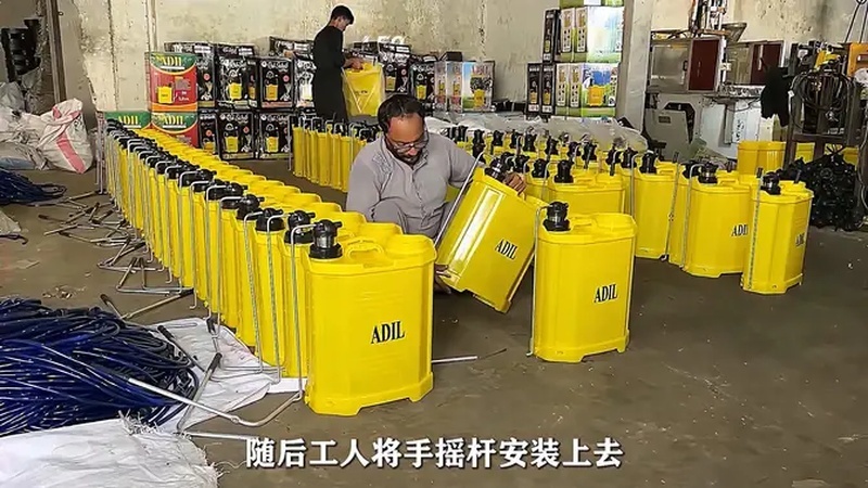 小工厂大能力,巴基斯坦手动喷雾器的生产全纪录
