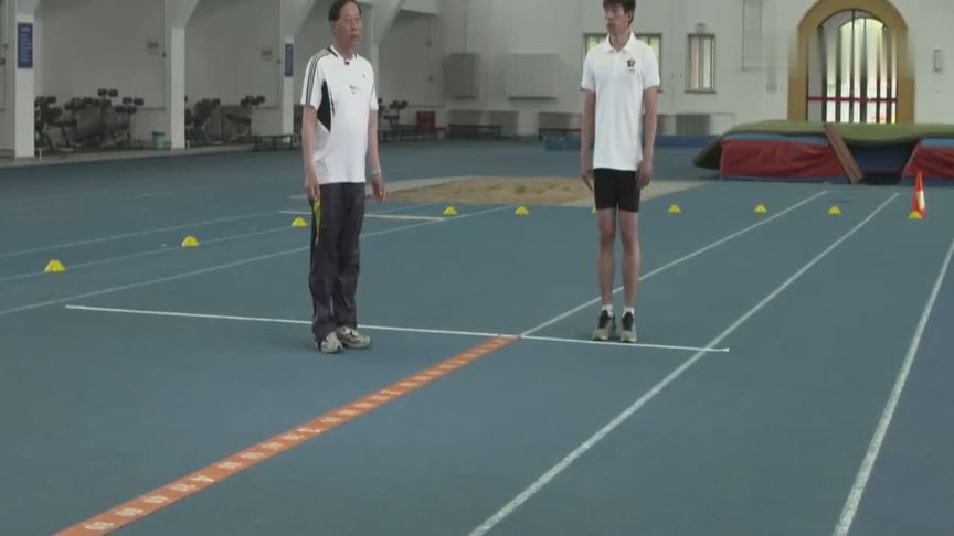 立定跳远体育练习视频,告诉你技术要点,轻松应对考试!
