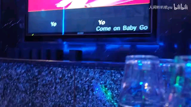 二十岁出头去ktv不唱凤凰传奇唱什么?!好难啊哈哈哈自由飞翔