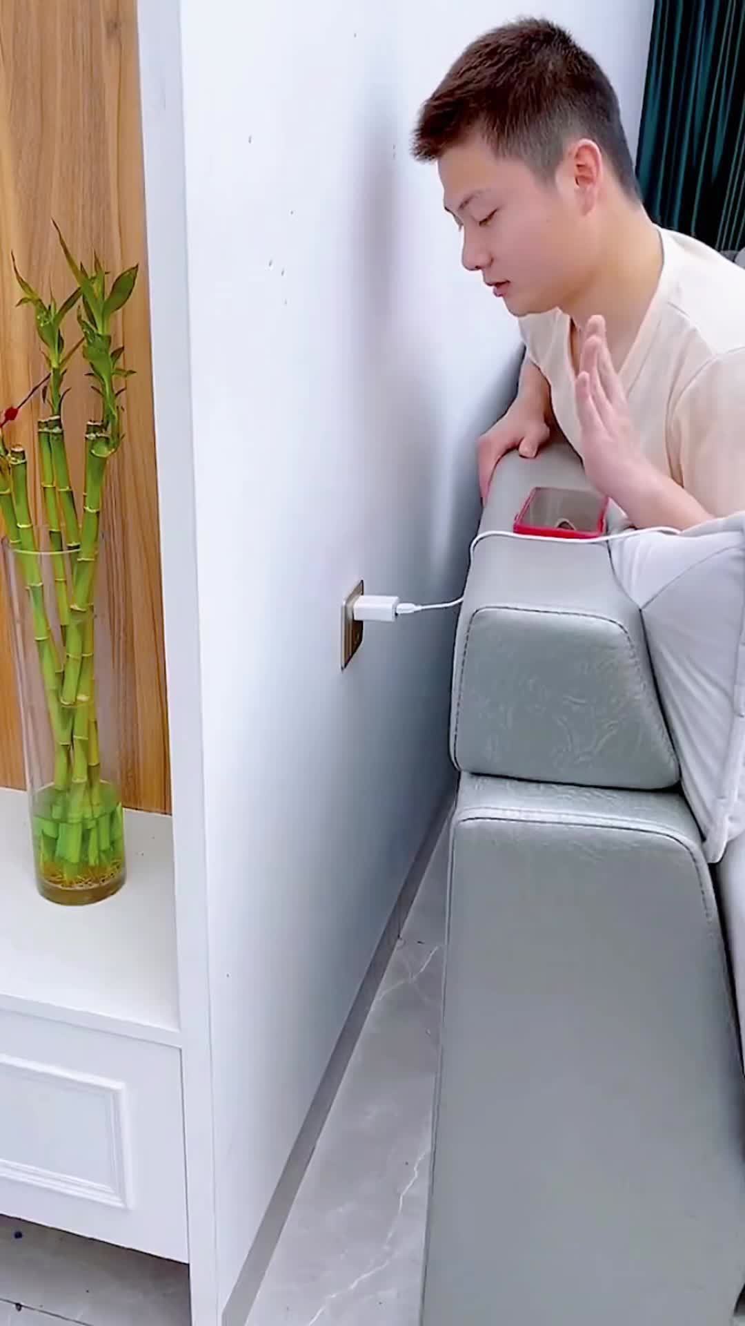 家里插座设计不合理,试试这个插座转换器,角角落落都可以用