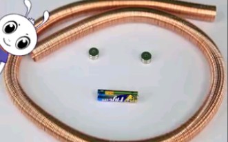 电池秒变磁悬浮列车