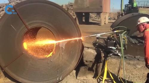 氧乙炔切割的威力有多大?能轻松切开钢卷 氧乙炔切割 切割技术 威力惊人 气割