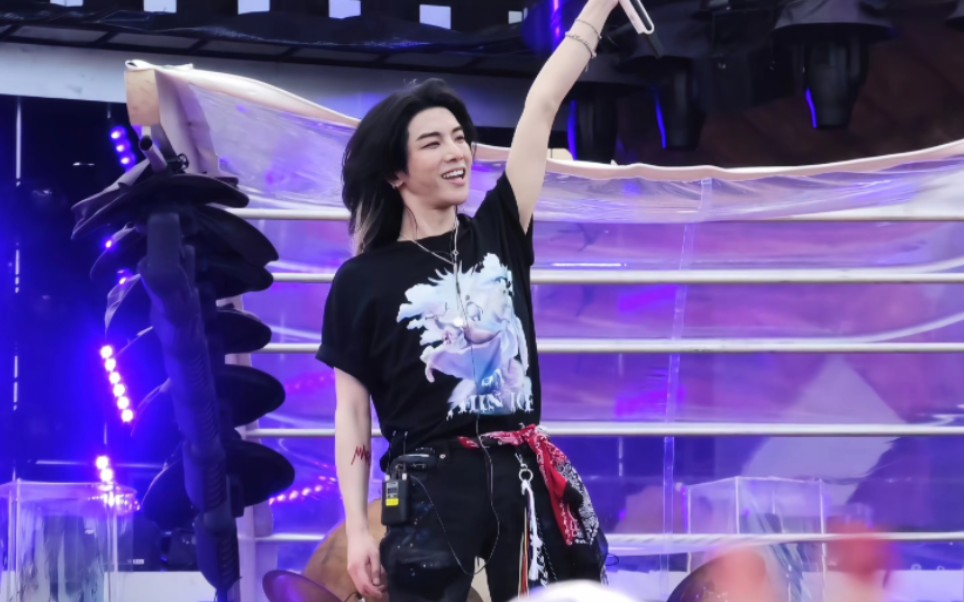 【华晨宇】造物者〈2021.11.26下午场六个饭拍机位混剪〉