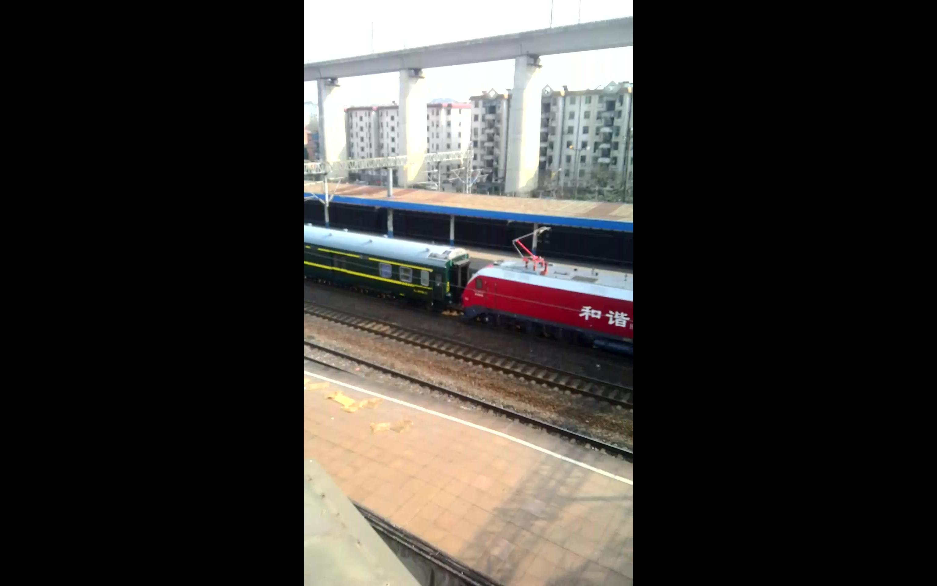 K787通过宜春火车西站(原宜春站)