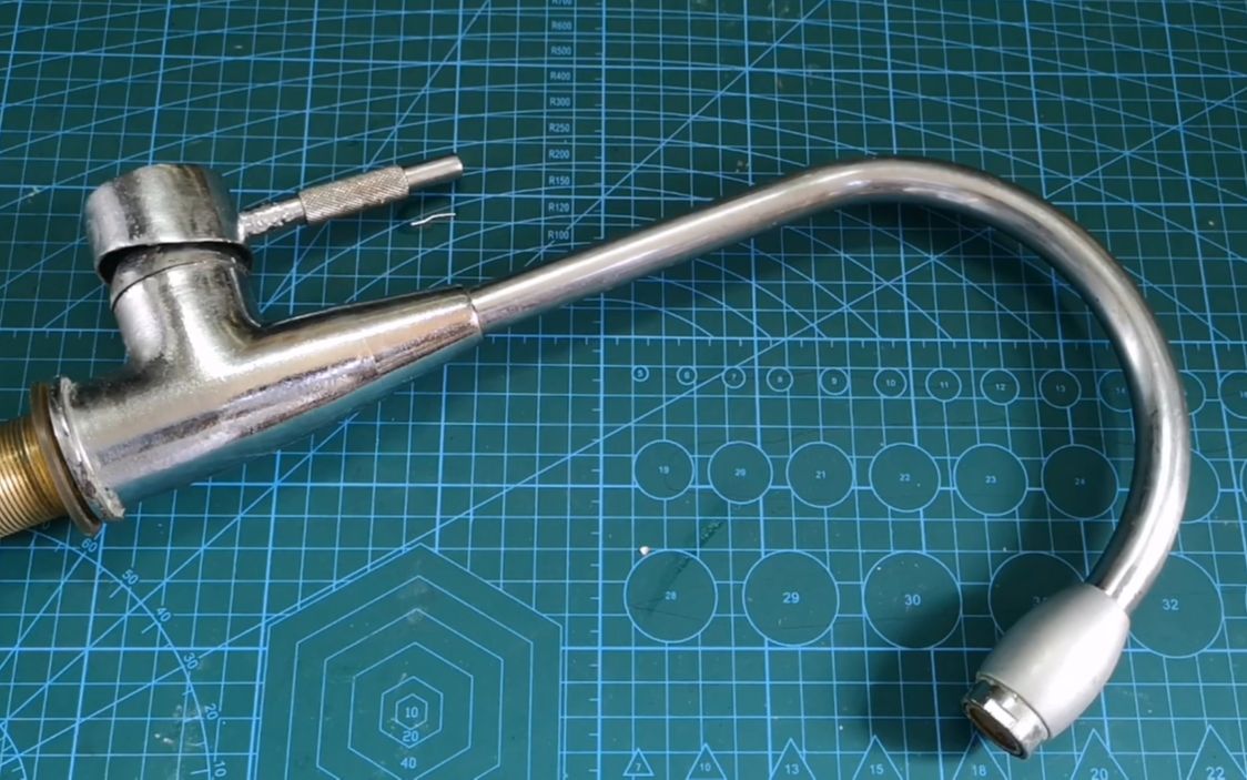 混水阀水龙头漏水别着急换新的,教你拆卸和维修,几块钱就能修好