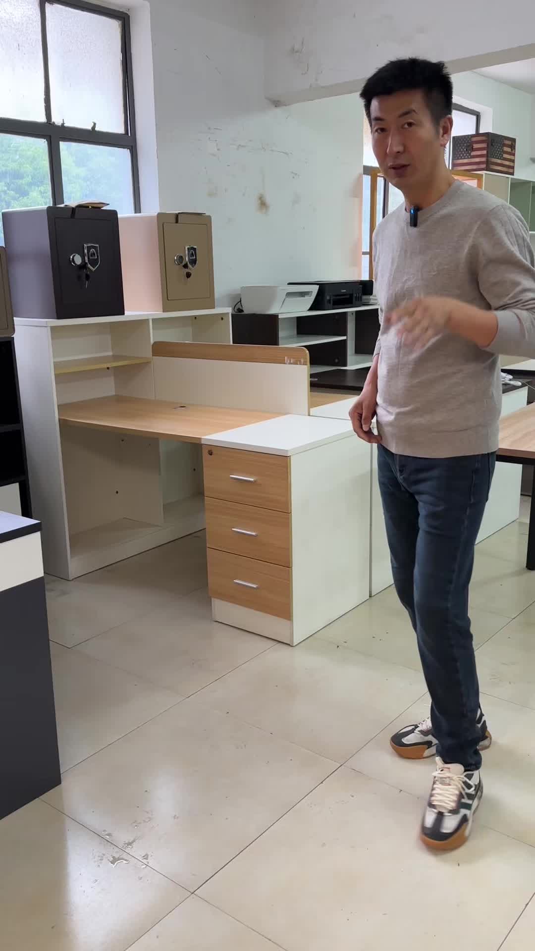 财务桌,各种办公桌,大小尺寸会议桌,考勤机,电话机,网络硬盘 #同城优先...