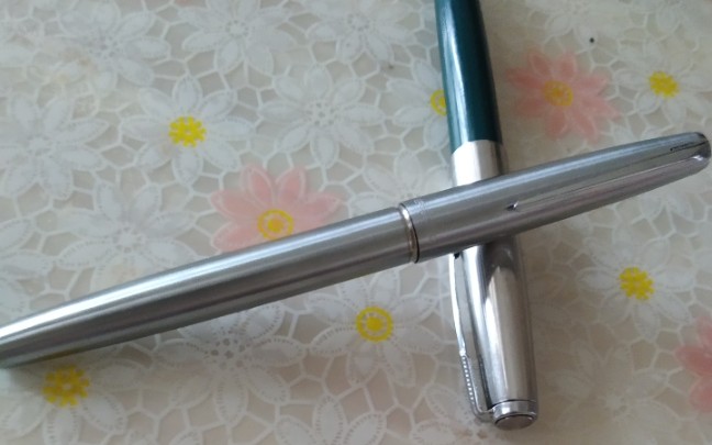 [钢笔拆解]英雄616钢笔笔夹如何徒手装回去