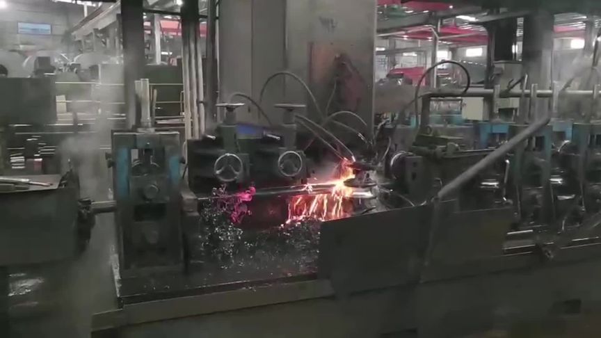 从焊管到镀锌管ߘ�#焊管#镀锌管 #实体厂家