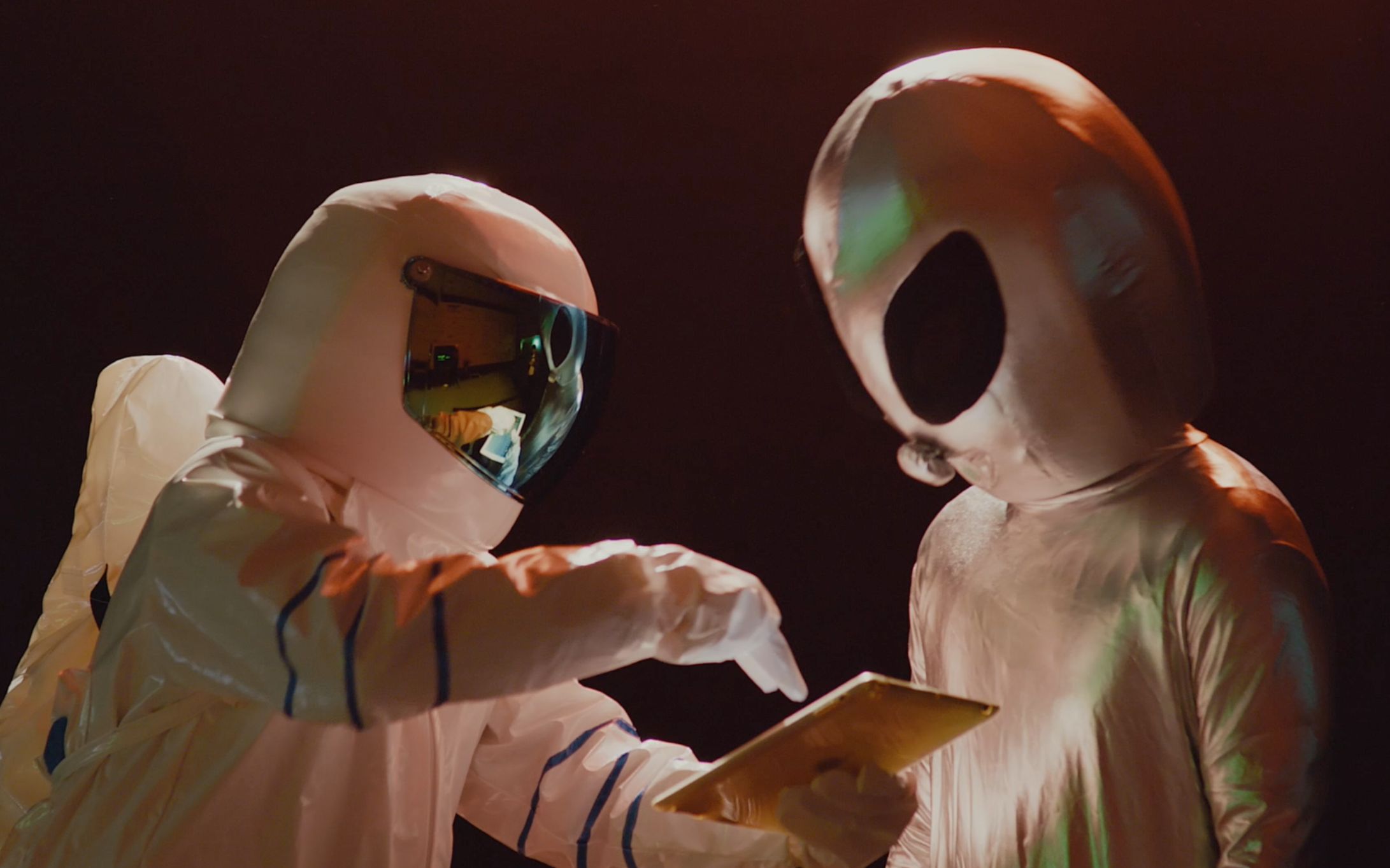 施耐德电气 | 要世界跟上我的舞步!最强工科生鬼畜抖肩舞!魔性开启B站