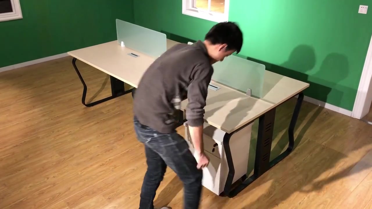 蝴蝶钢架桌安装视频