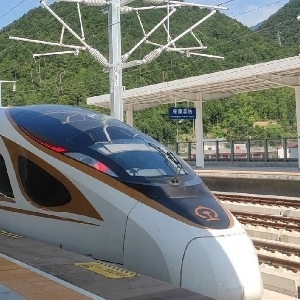 12A03雪碧三世 