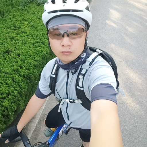 骑行老戴 