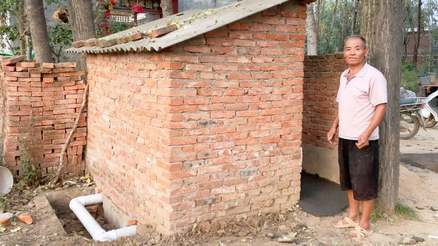 河南新农村厕所改造,免费材料送上门,人工费全免,农民真高兴!