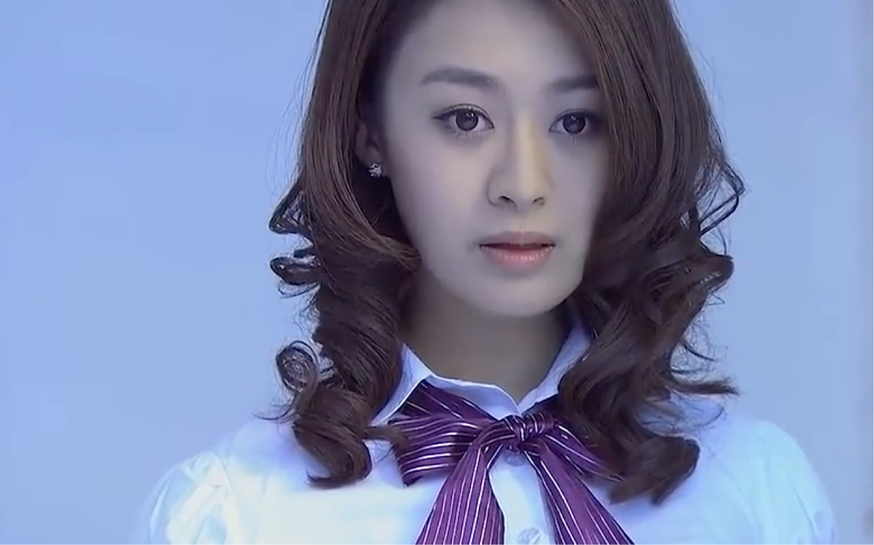 老板把女员工叫到办公室,美女刚进去,老板:把门关上!