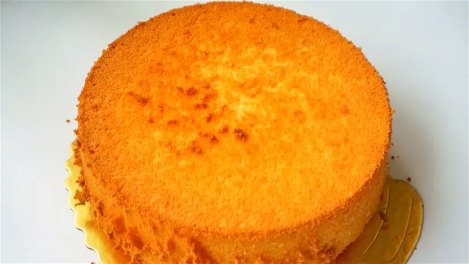 蛋糕简单又详细的做法,不塌陷不回缩,绵软香甜,入口即化