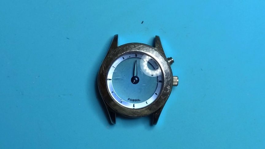 拆解fossil化石双显电子表