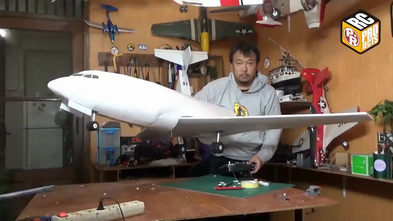 【搬】【航模】 如何建造波音737支线飞机