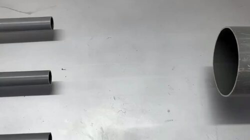 如何在大的水管连接上三根小的水管来学习一下老师傅用的技巧