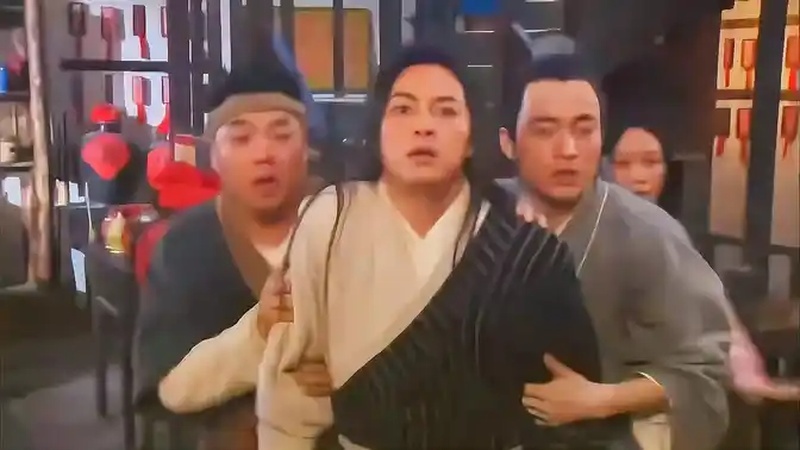 武林外传片段,雌雄双煞来了,老白不敢开门