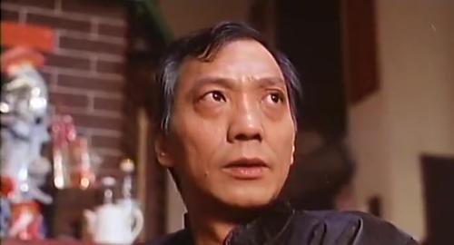 妖怪:1992年经典恐怖喜剧,《妖怪都市》,林正英全家.