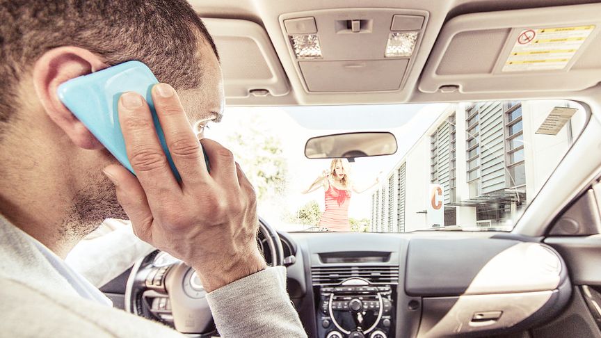 让生命无憾,交通安全系列公益宣传教育片,之疲劳分心驾驶篇!