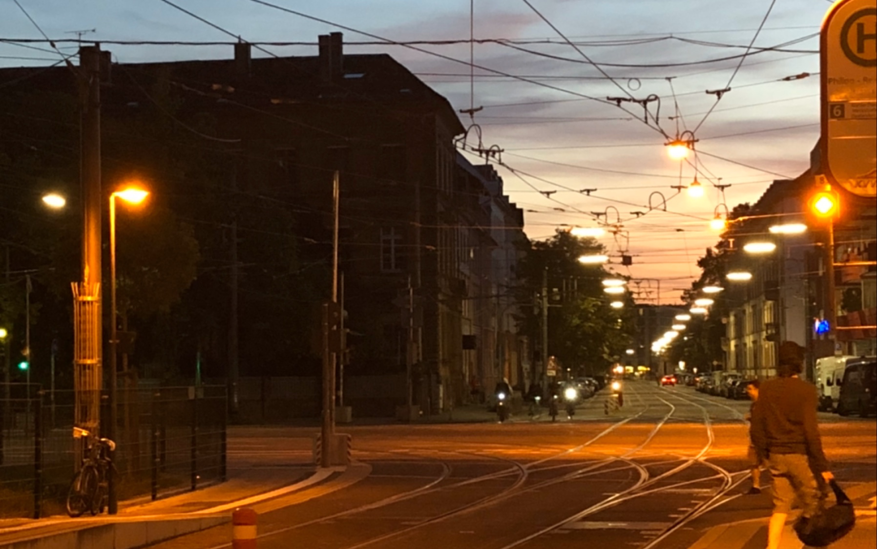 【最初から今まで】假如有一天,你遇到了跟他长得一模一样的人,他...