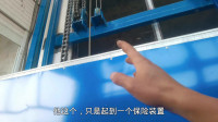 电焊工自己制作家用电梯,给别人安装一台就是三万多,真是人才啊