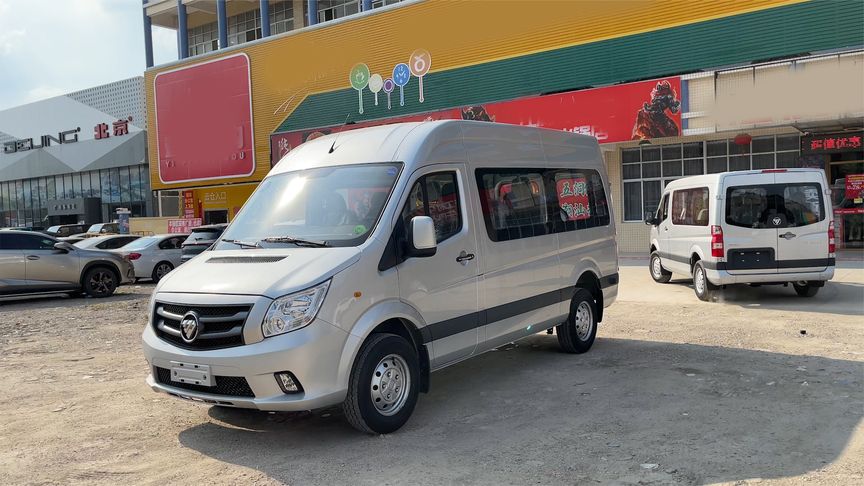 图雅诺2.8T/6AT柴油自动档试驾