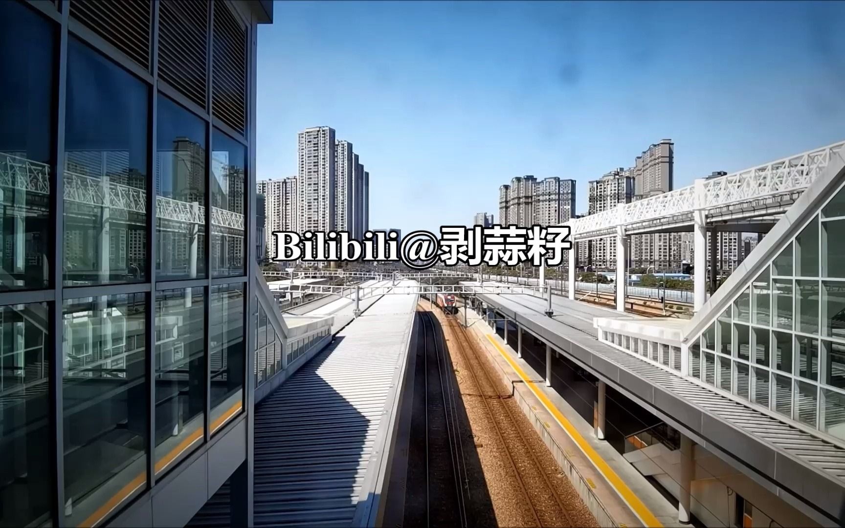 上局沪段HXD1D电力机车0113号机牵引保定——上海K849次列车进入...