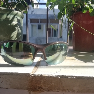 路过的数学帅范生 