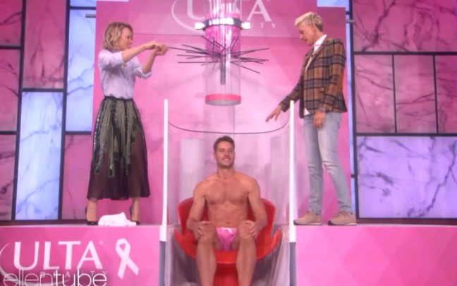 【艾伦秀】让内裤男模湿身的羞羞小游戏