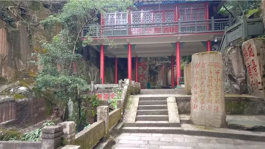带你们看看鼓山涌泉寺最冷门的地方,空无一人,千年古刹摩崖石刻