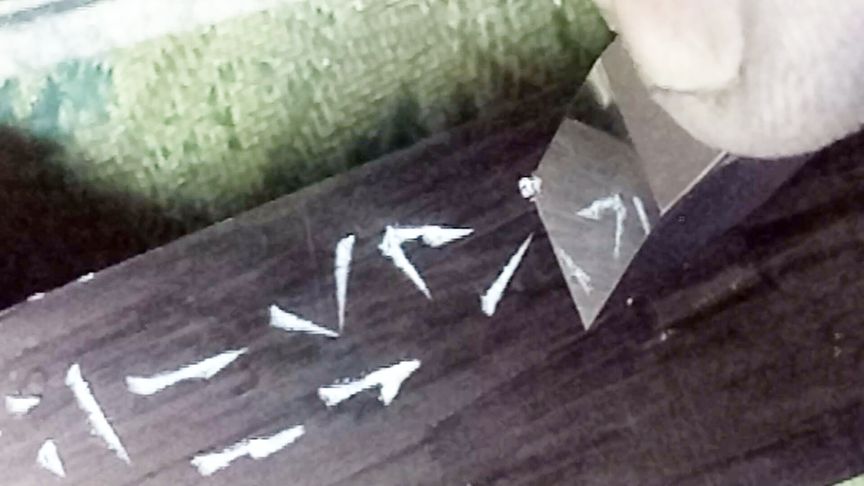 篆刻边款单刀基本笔画的刻法