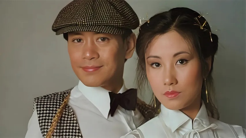 罗文&汪明荃《圆月弯刀》1991再见利舞台演唱会,重温经典老歌!